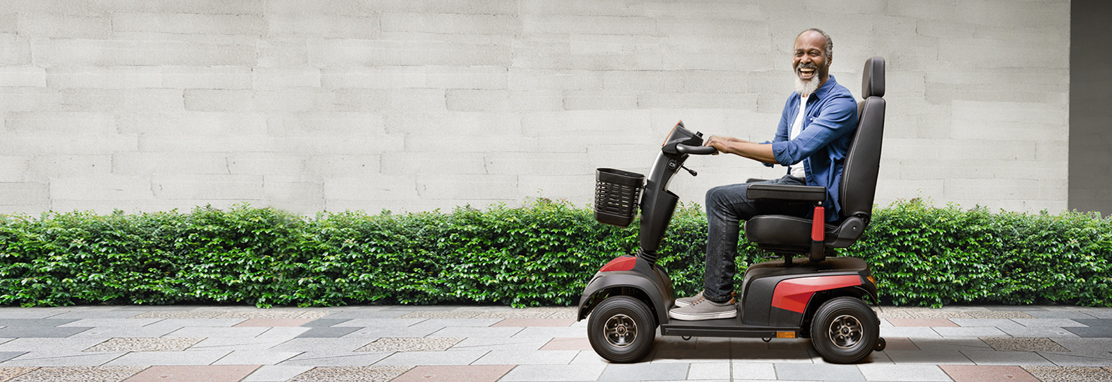 Invacare Comet Pro Elektromobil - Invacare Switzerland